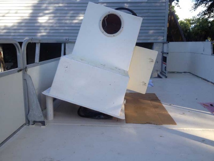 Repowering the Old Pontoon Boat | Tropical Boating